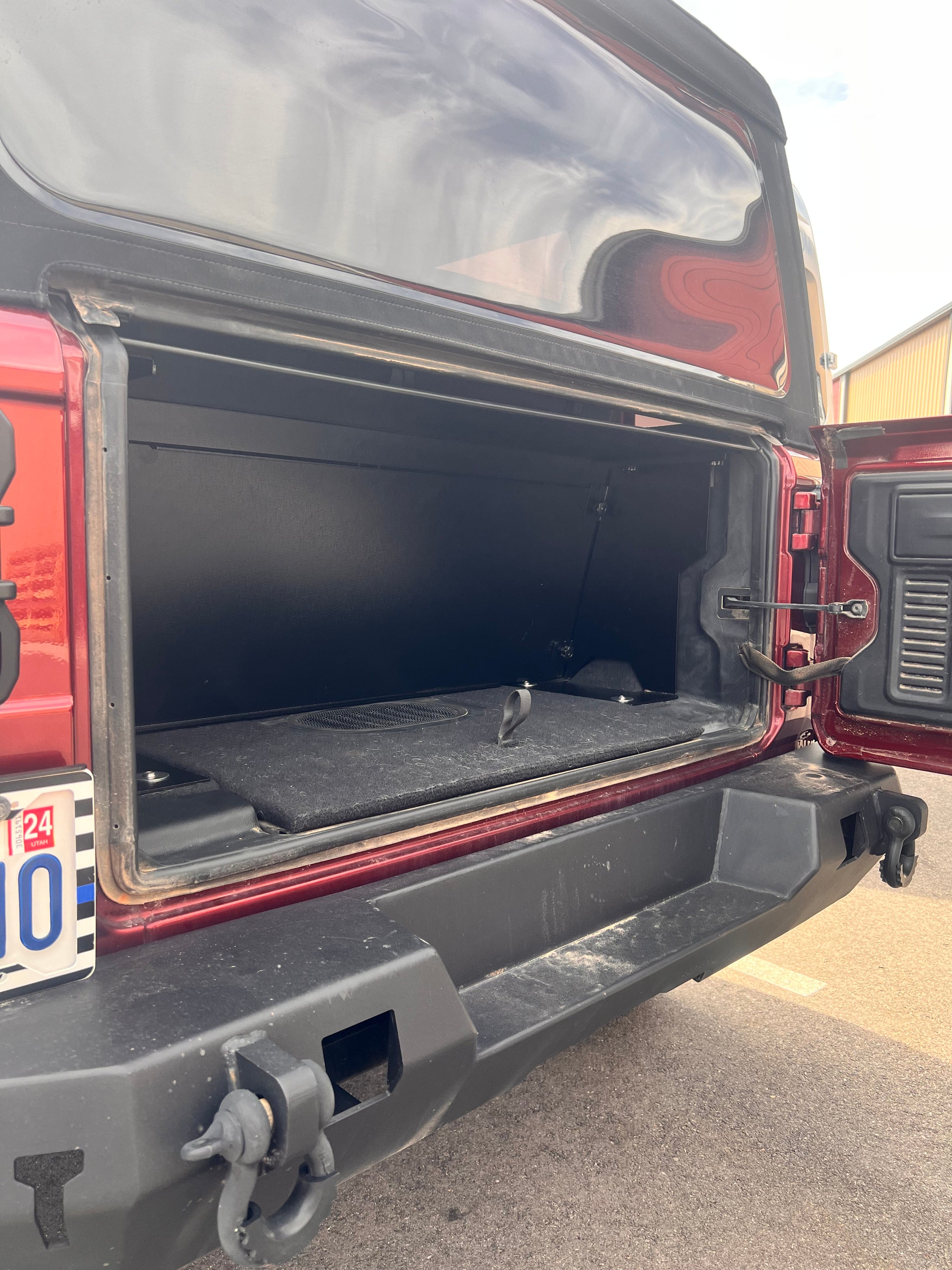 Jeep Wrangler JL 2 Door Cargo Security Enclosure – Diabolical Inc